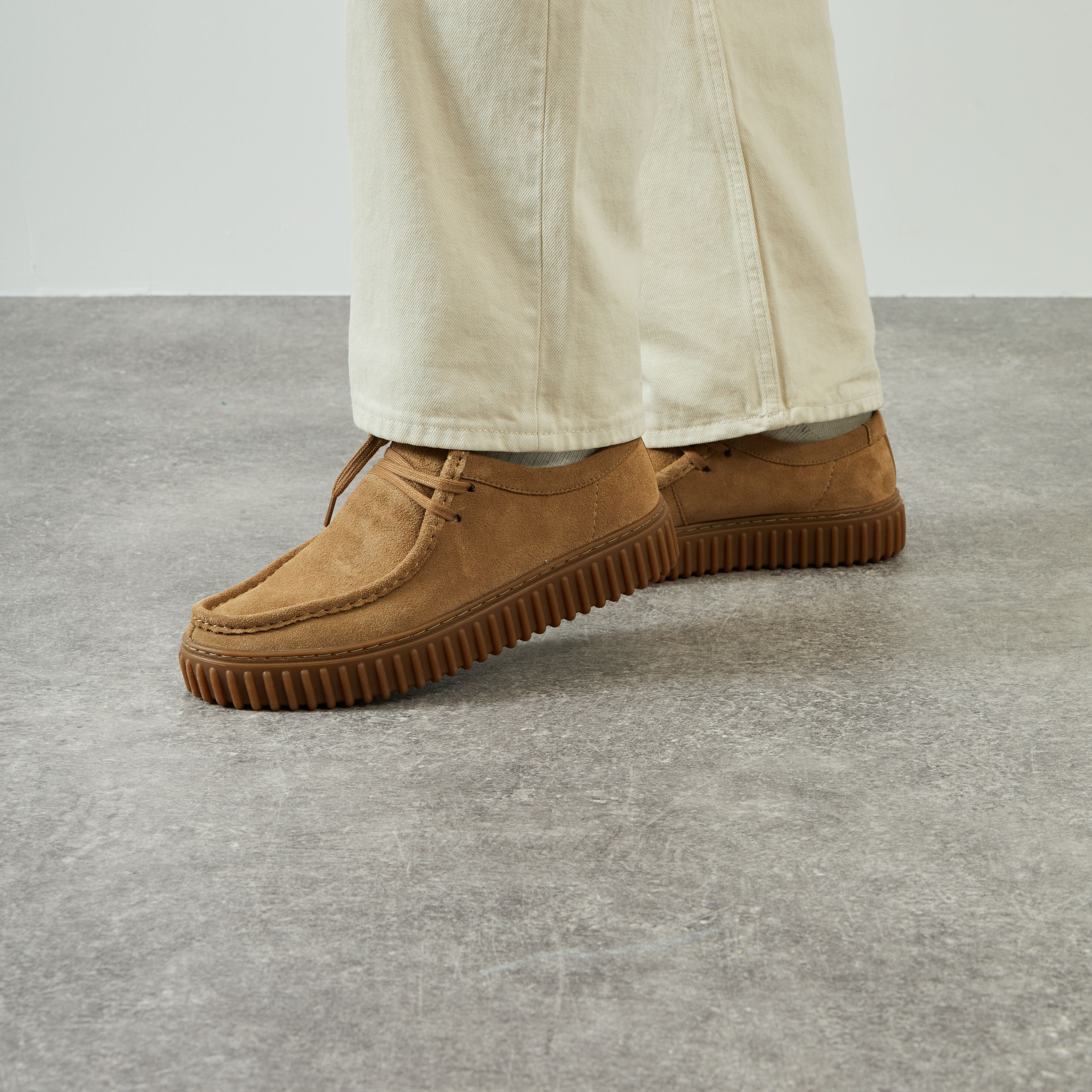 CLARKS TORHILL LO CAMEL - SNEAKERS MEN | Courir.com