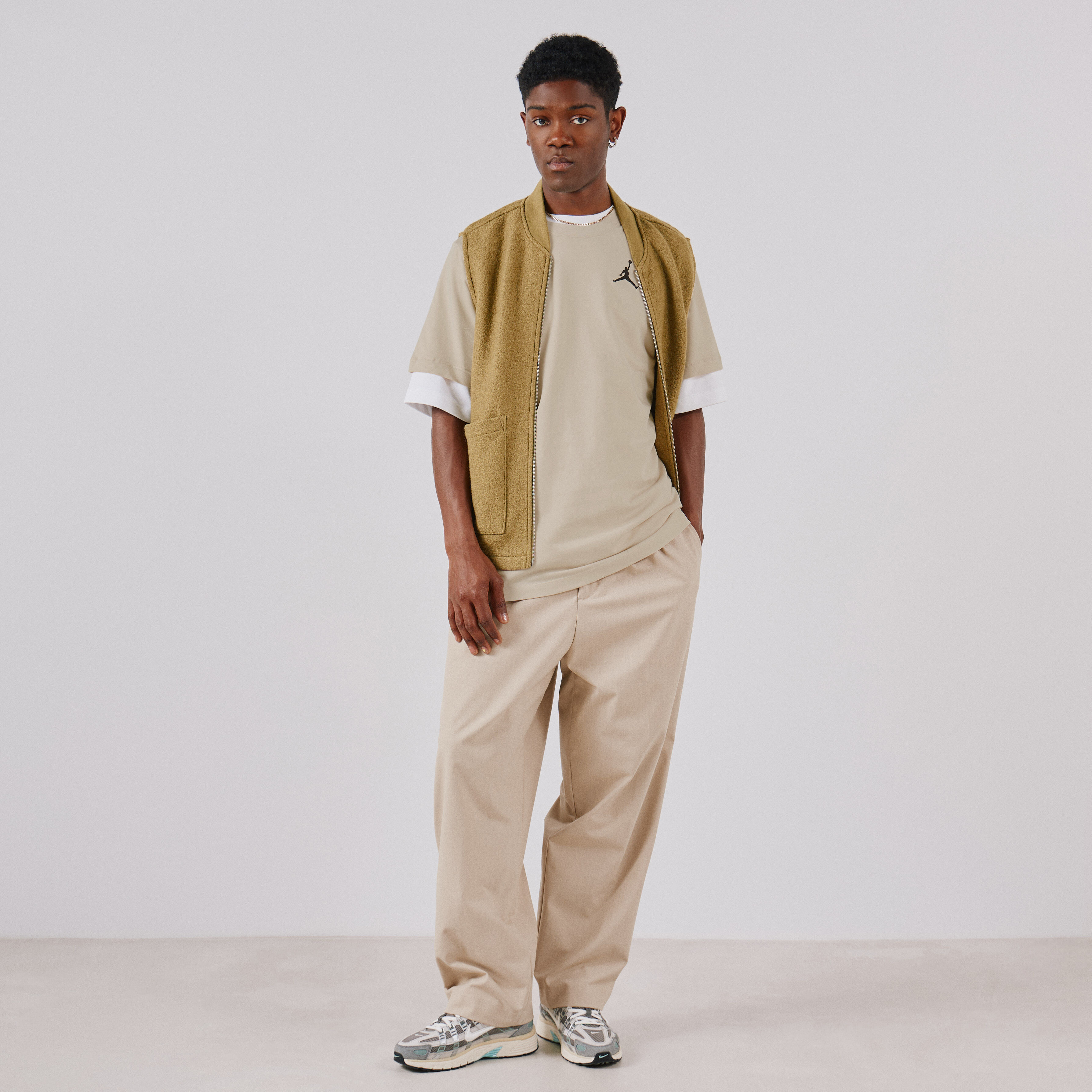 JORDAN TEE SHIRT JUMPMAN EMBROIDERY BEIGE - TEE-SHIRT MEN | Courir.com