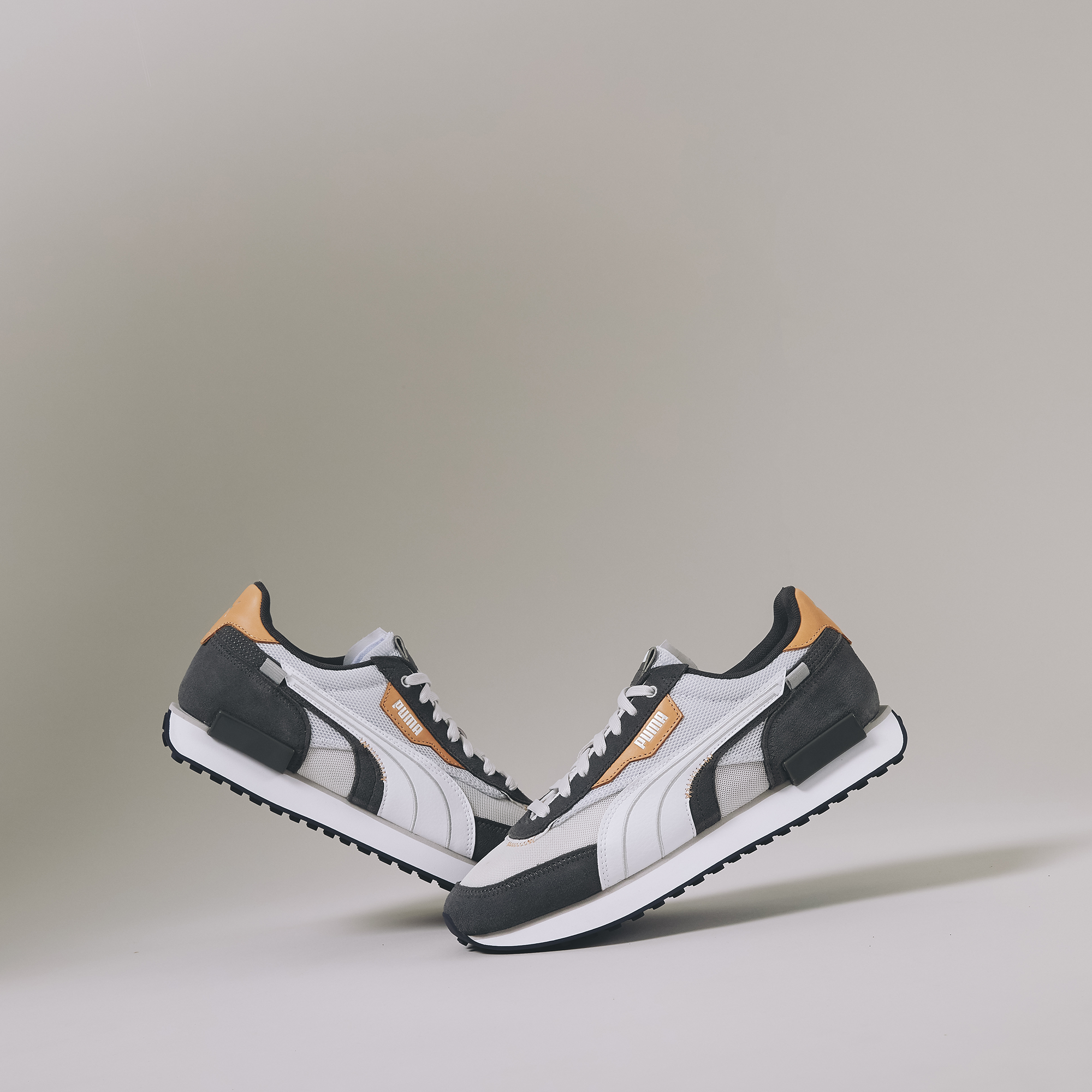 PUMA FUTURE RIDER DISPLACED GREY/ANTHRACITE - SNEAKERS MEN | Courir.com