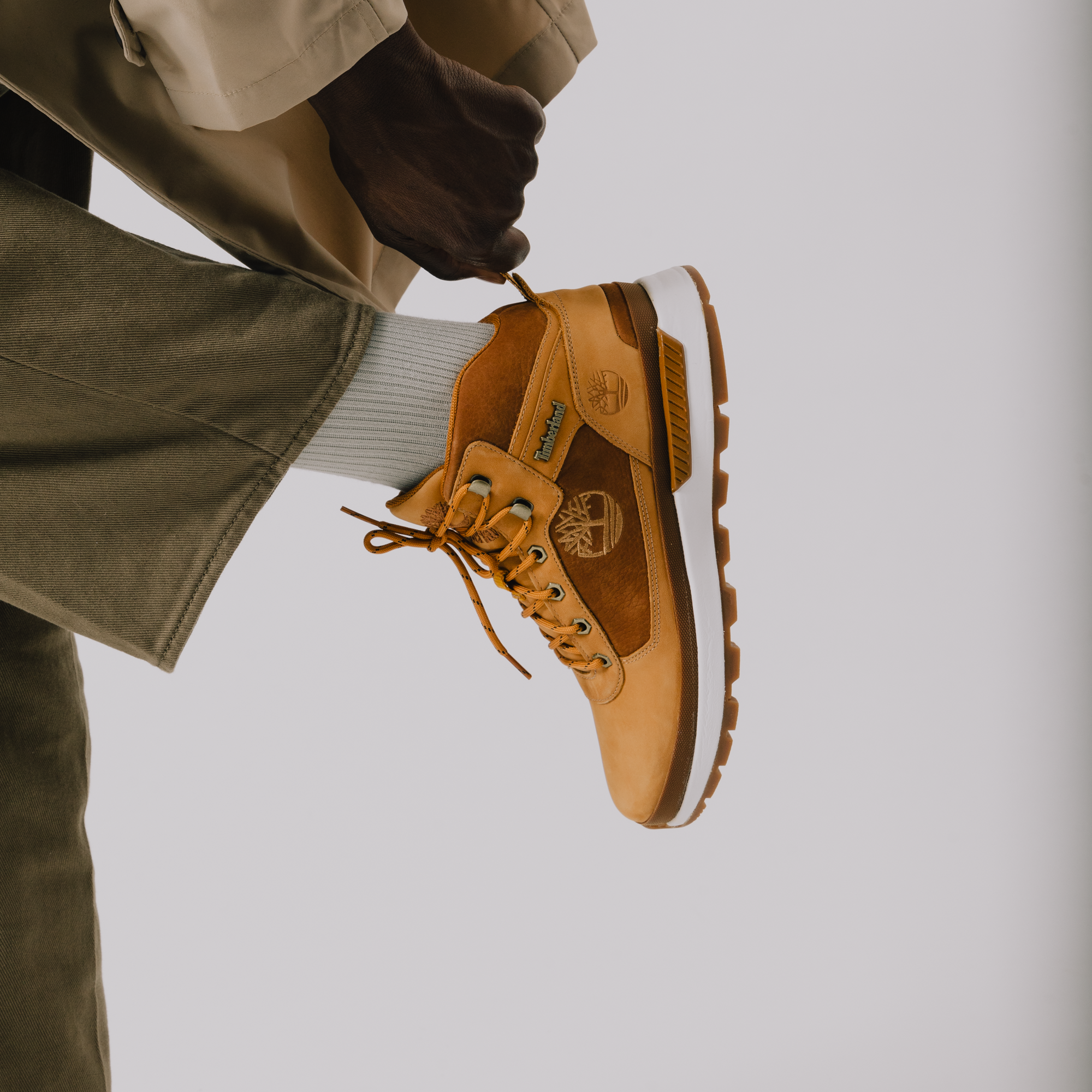 TIMBERLAND FIELD TREKKER MID CONTRAST HONEY/WHITE - SNEAKERS MEN ...