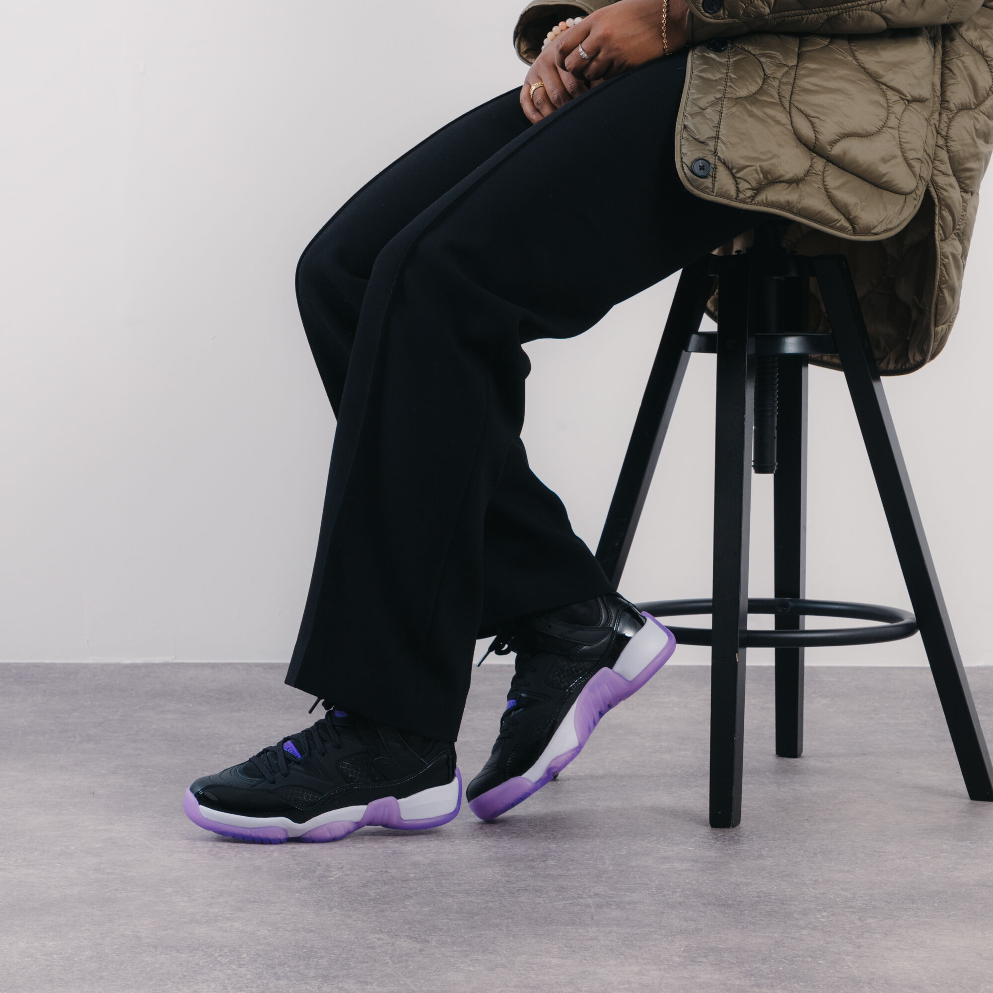 JORDAN JUMPMAN TWO TREY BLACK/PURPLE - SNEAKERS WOMEN | Courir.com