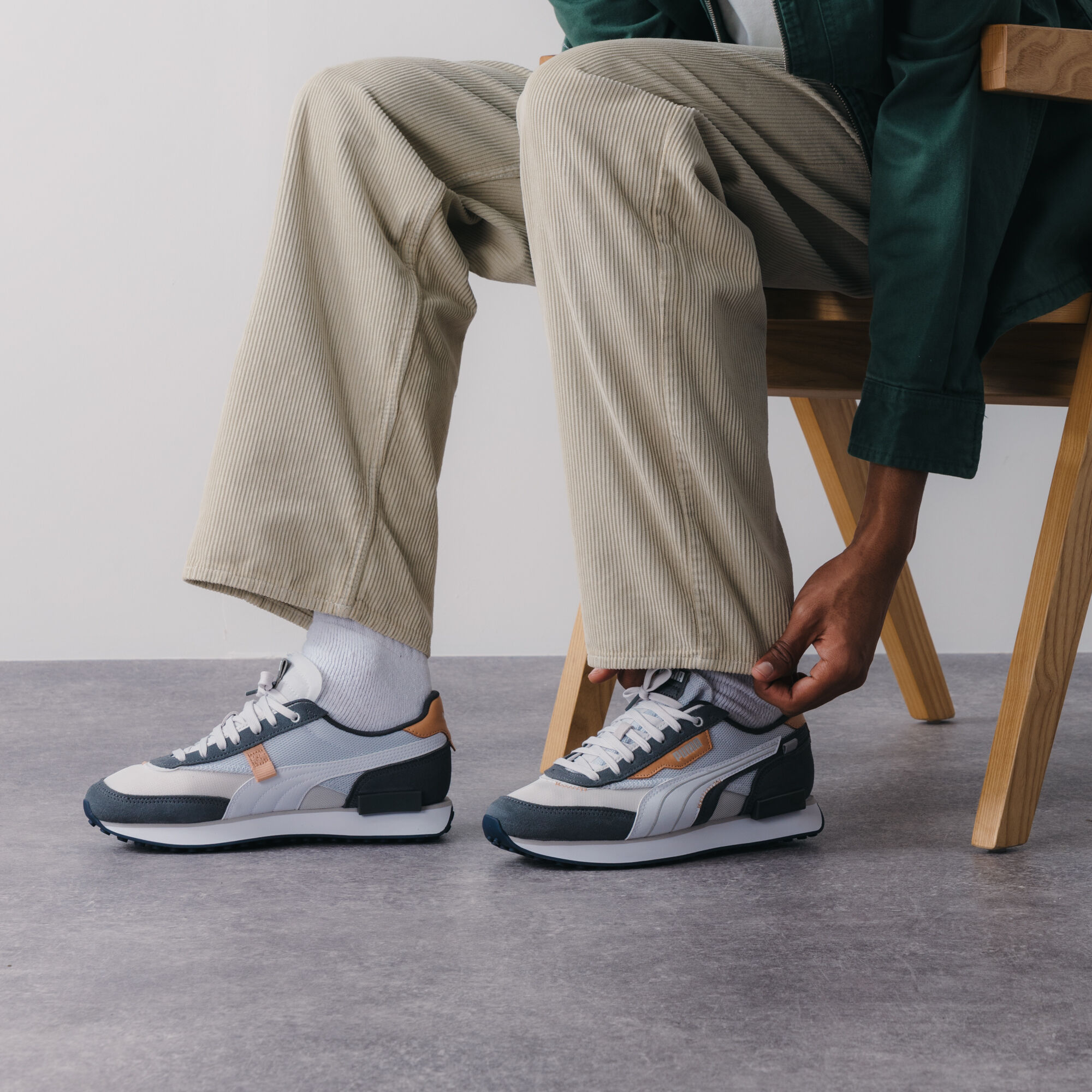 PUMA FUTURE RIDER DISPLACED GREY/ANTHRACITE - SNEAKERS MEN | Courir.com