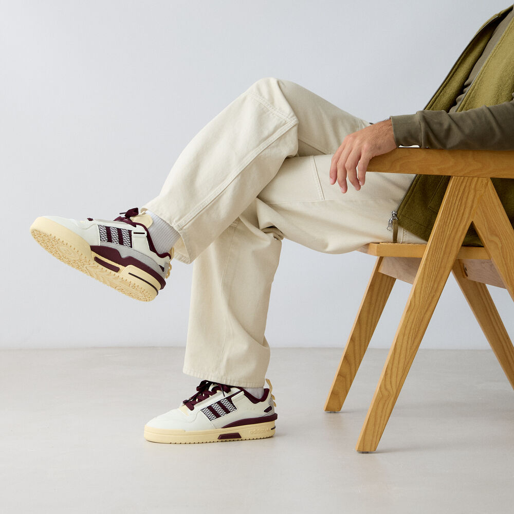 ADIDAS ORIGINALS FORUM MOD LOW BEIGE/RED - SNEAKERS MEN | Courir.com