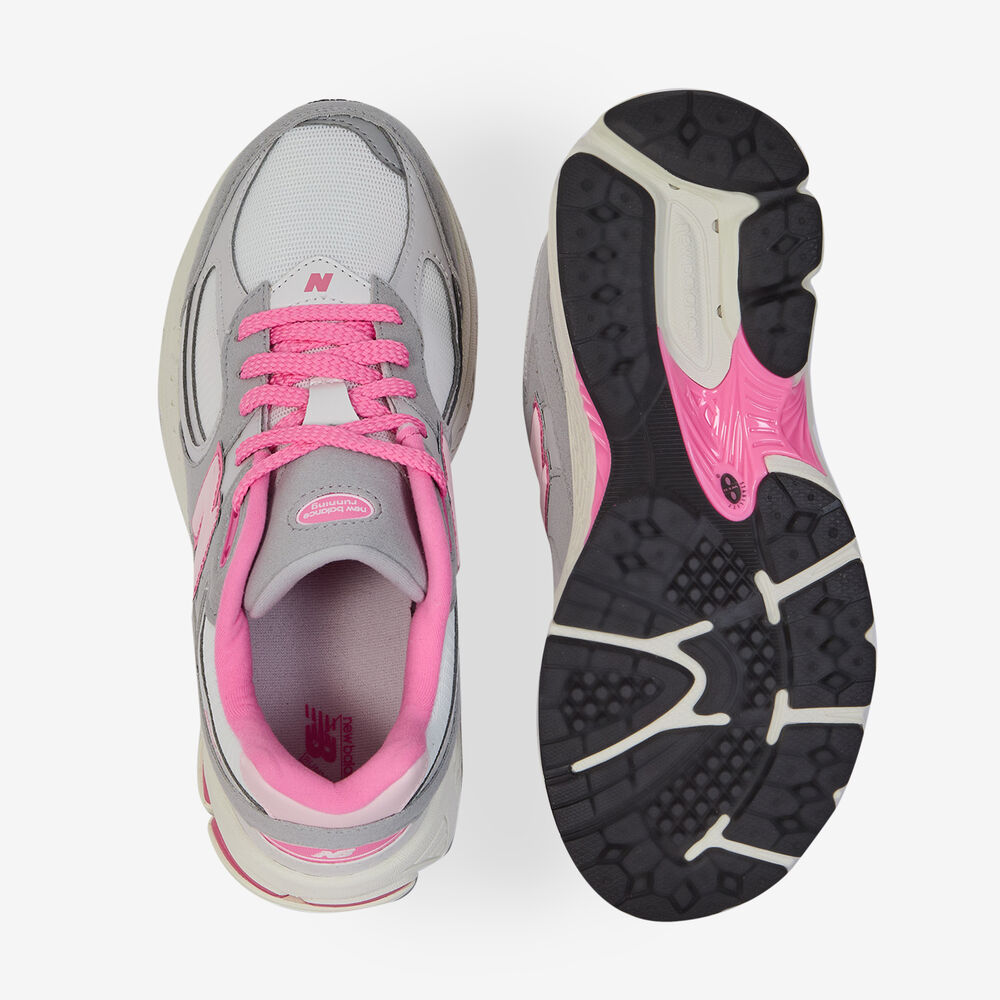 NEW BALANCE 2002R SNEAKERS ENFANT - GRIS/ROSE - LACETS | Courir.com